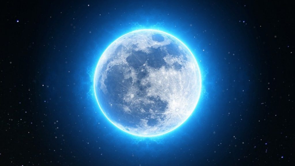 'Lua Azul' aparecerá no céu no Dia das Bruxas; saiba o que isso significa