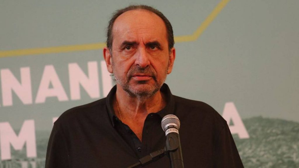 'Impeachment se faz com milhões na rua, não com uma carreata', diz Kalil