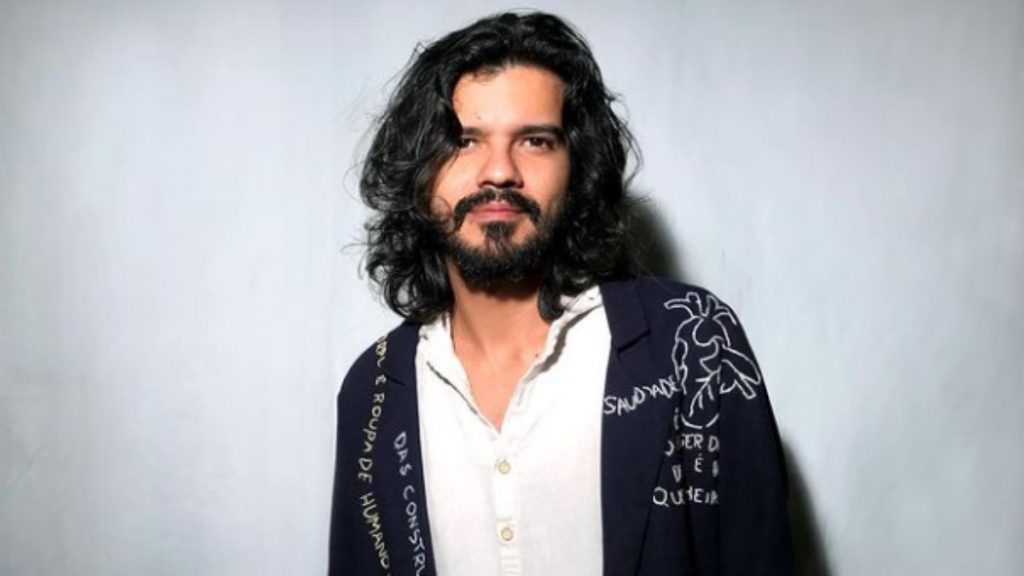 Raphael Costa faz primeiro show em BH no Dia dos Namorados