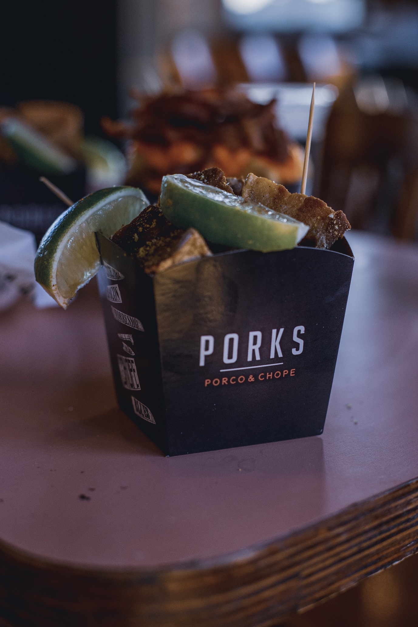 Bares em BH têm festival de torresmo por R$ 15 até o fim do mês