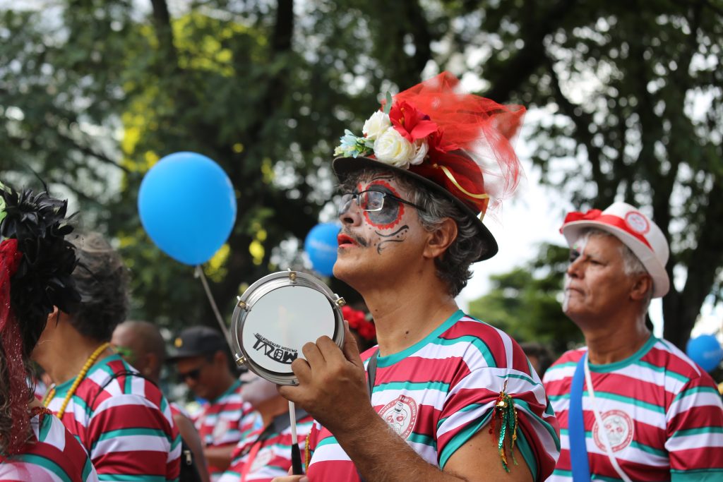 FOTOS: Samba Queixinho faz homenagem à Filarmônica de Minas