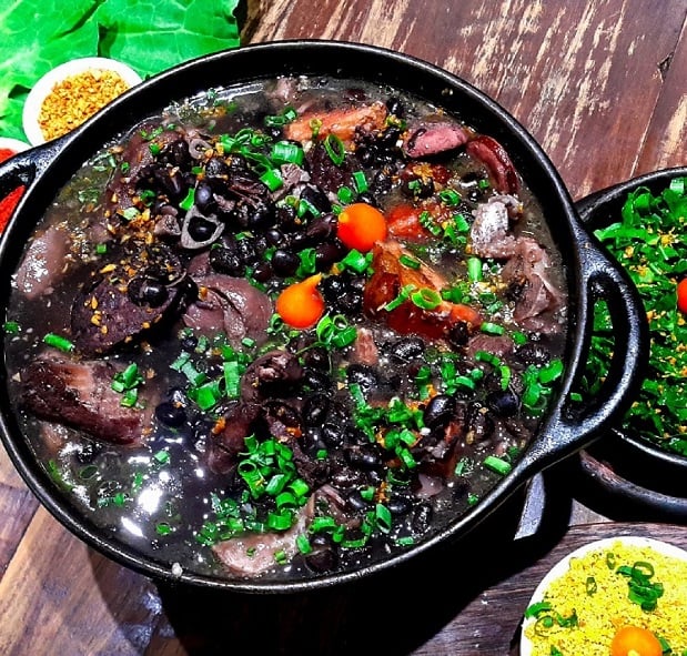 Feijoada em BH: Conheça lugares para se esbaldar