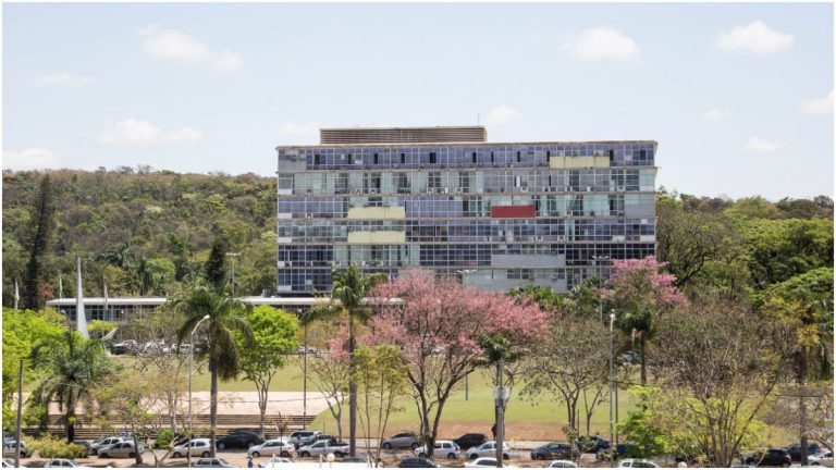 UFMG divulga edital do novo vestibular seriado