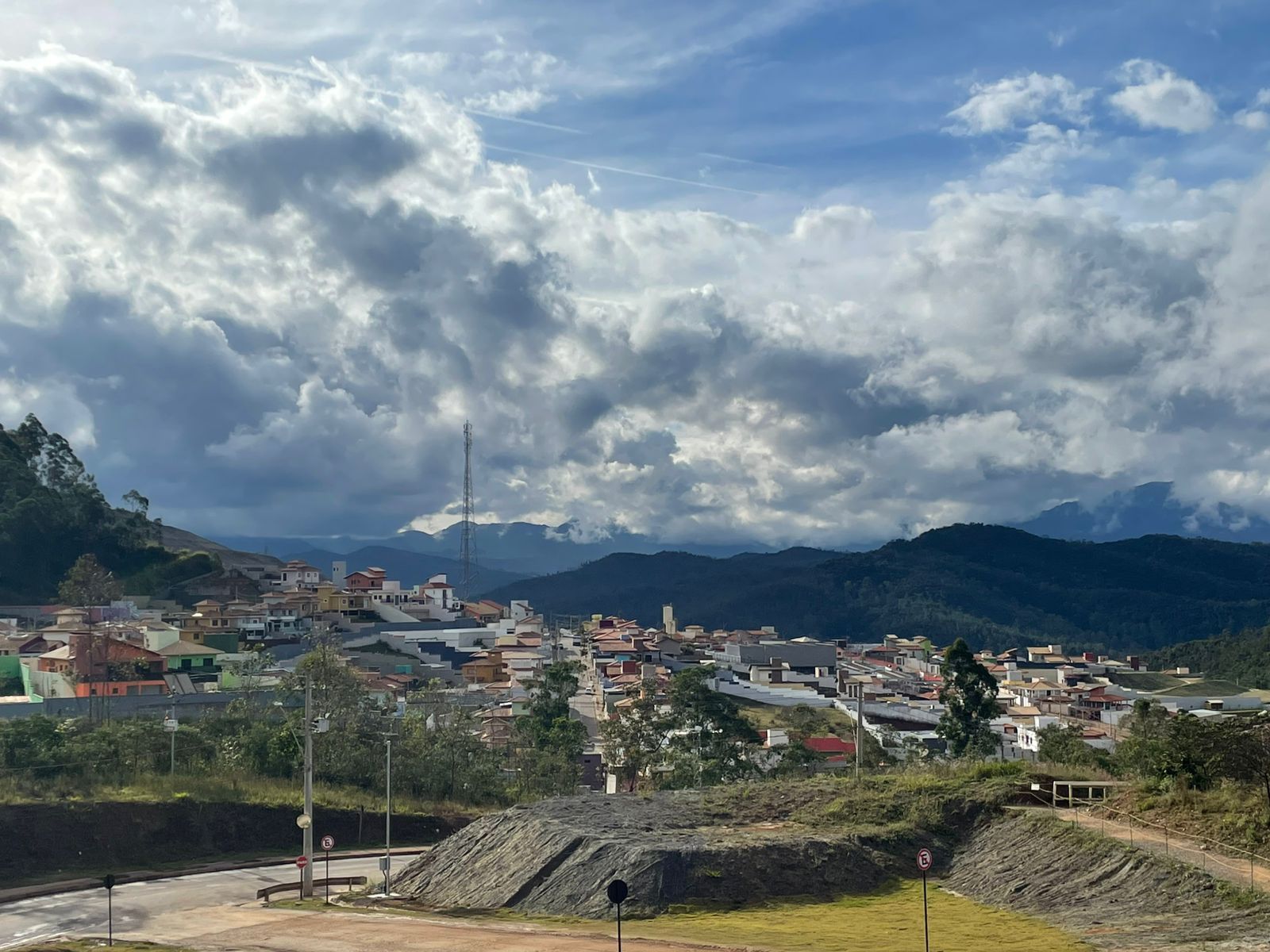 10 anos após tragédia, moradores de Novo Bento Rodrigues