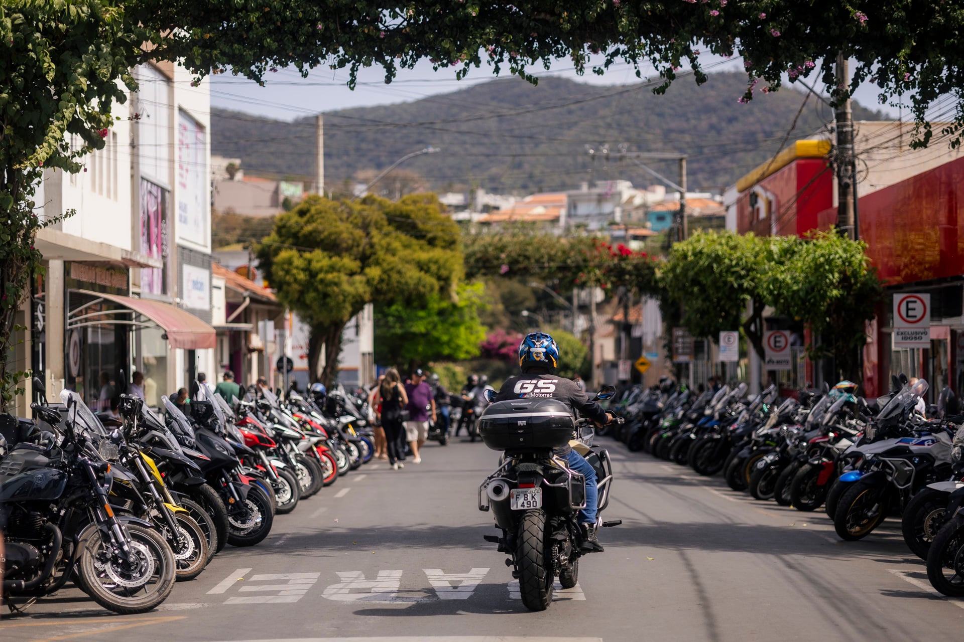 Bike Fest Monte Sião estreia com sucesso absoluto