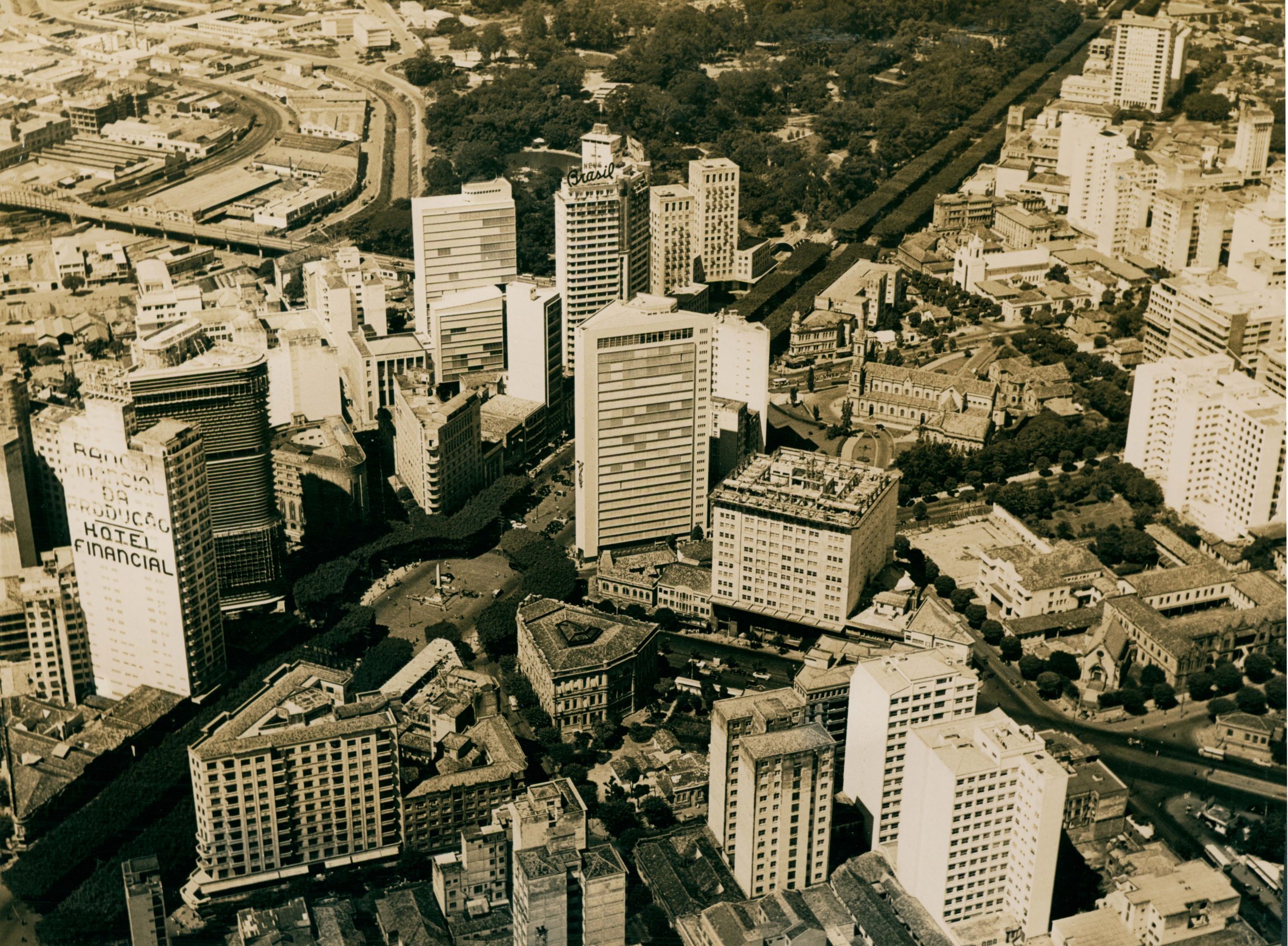 Vamos falar sobre o patrimônio edificado de BH?