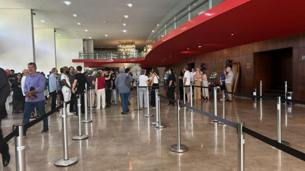 Teuda Bara é velada nesta sexta no Palácio das Artes, em BH