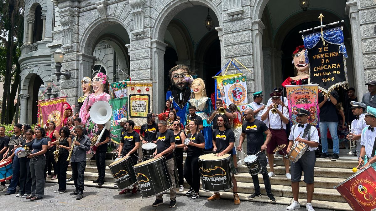 Campanha de Carnaval em MG resgata tradição da festa nas cidades históricas