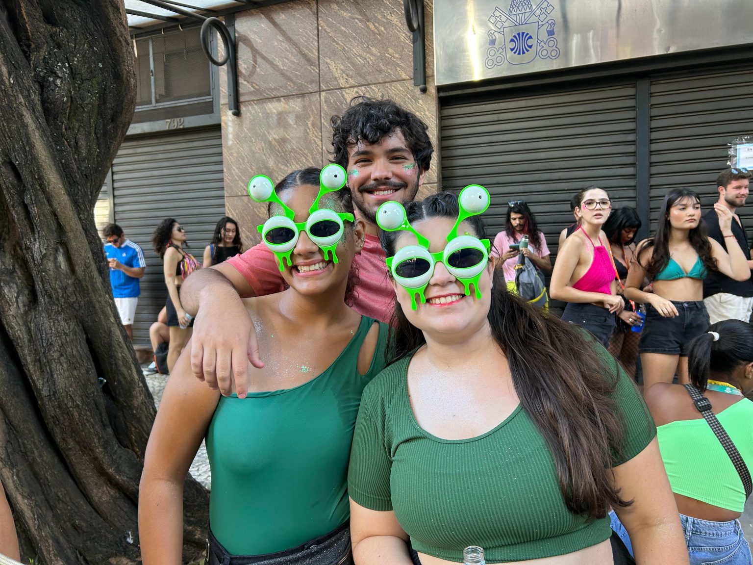 Lagum na Avenida desfila no Carnaval de BH; veja fotos
