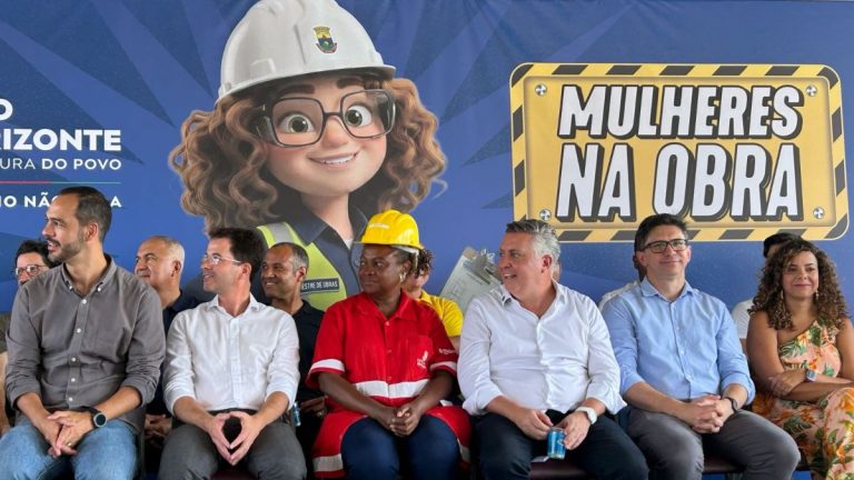 Damião assina PL que garante auxílio a mulheres na construção